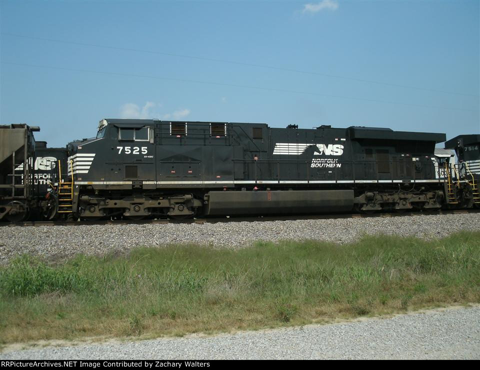 NS 7525